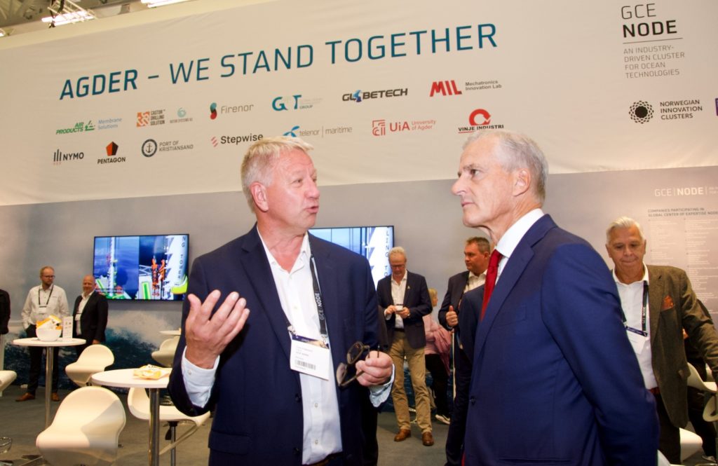 Prime Minister visited GCE NODE pavilion